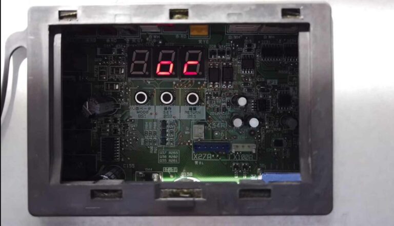 Daikin Error Code U4 [We Have A Fix] | Smart AC Solutions