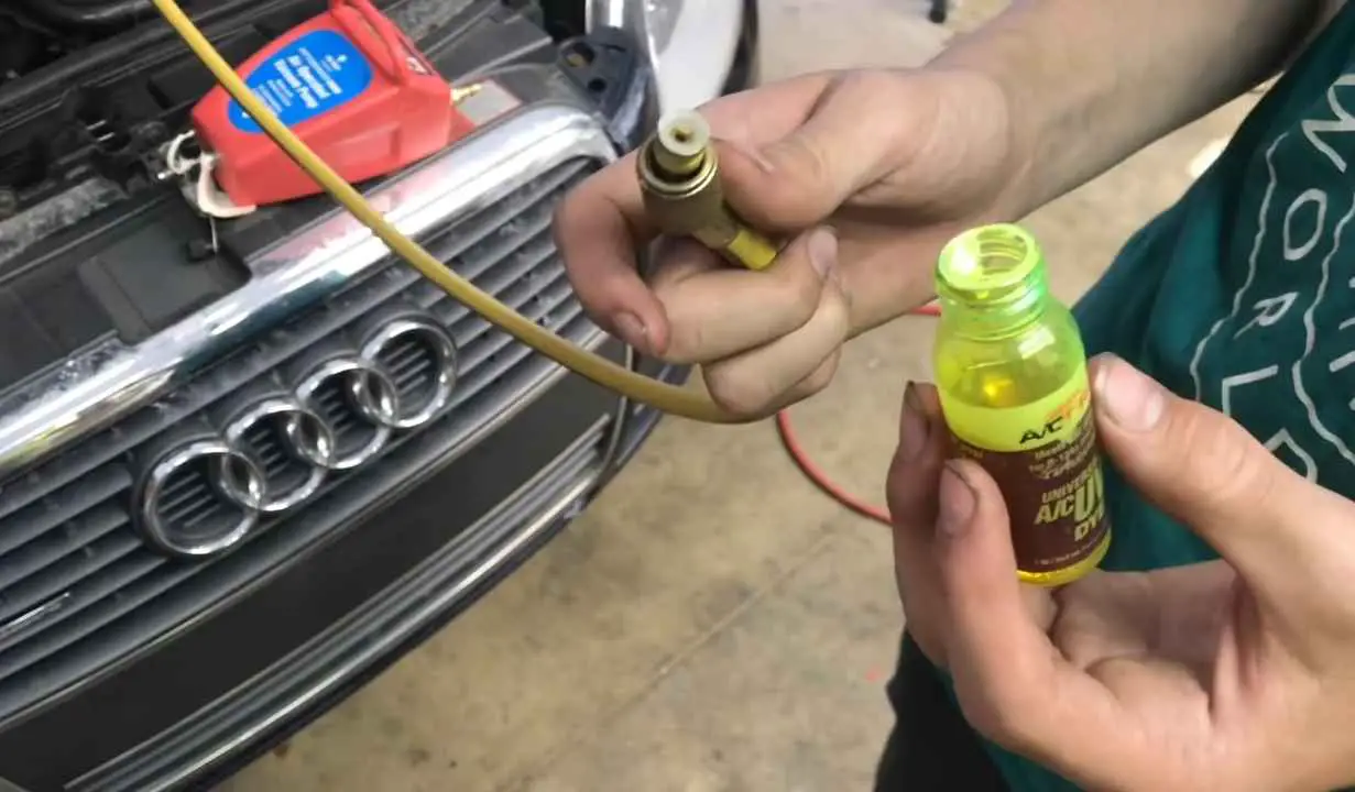 How Much UV Dye To Use In Ac? | Smart AC Solutions